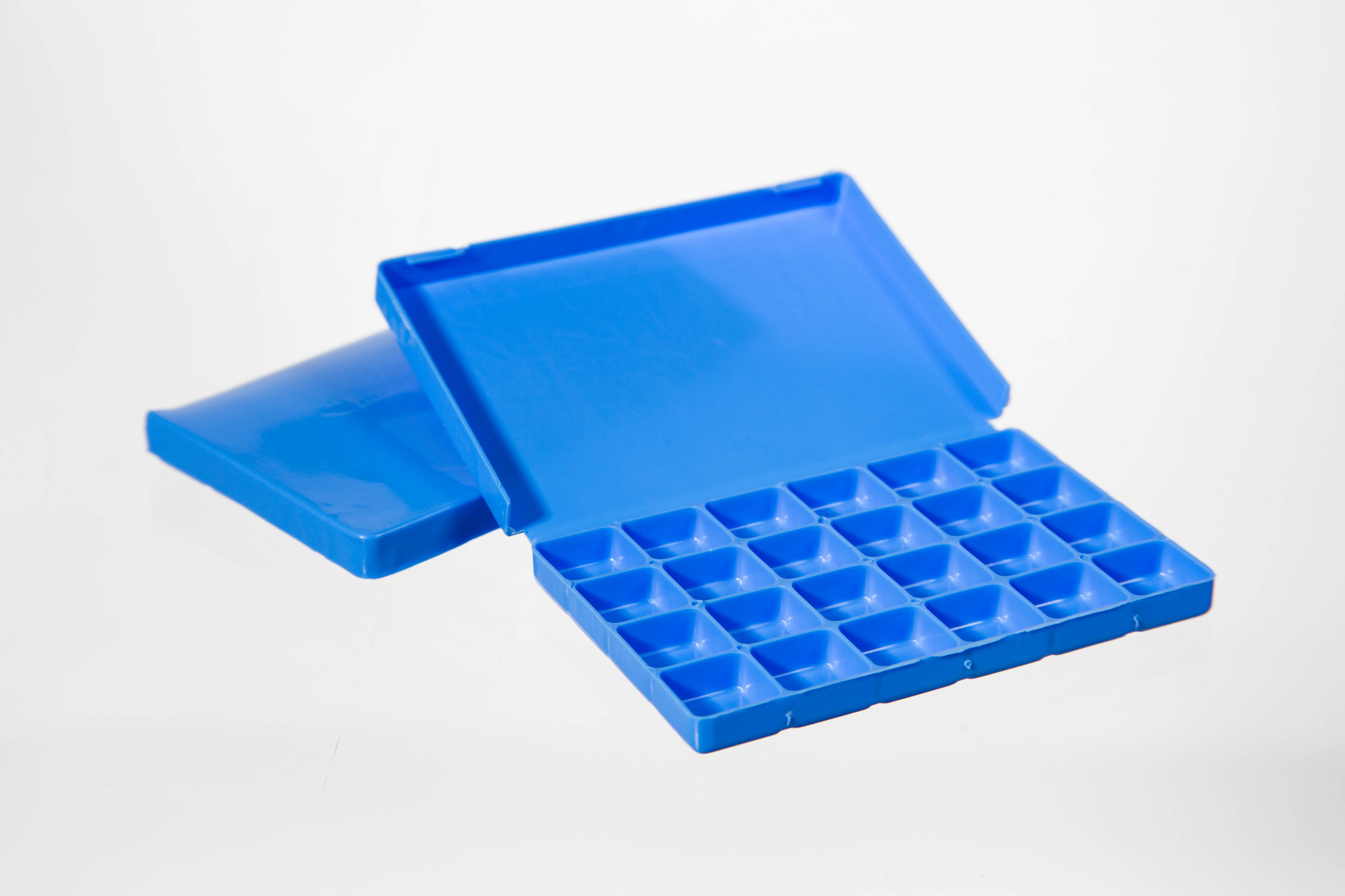 TROCHE MOLD, 24 CAVITY (BLUE OPAQUE) - PCCA